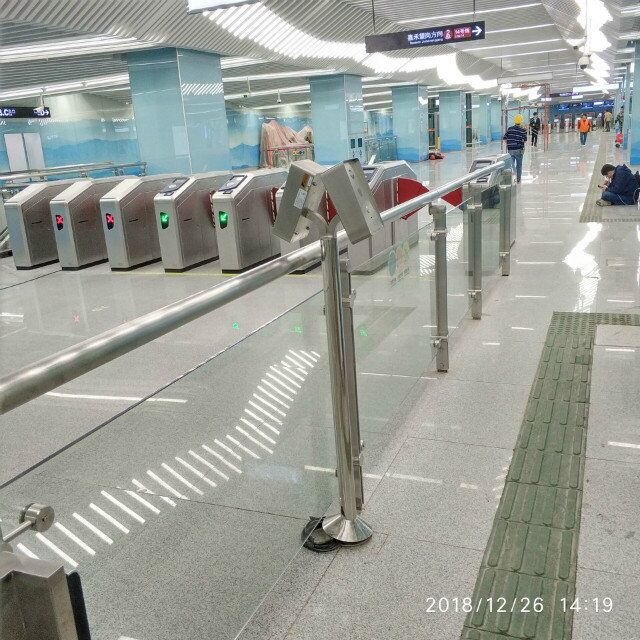 Stainless steel telephone column | KNTECH